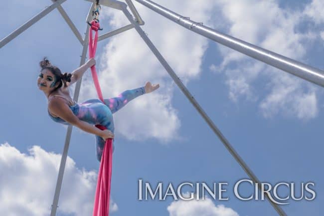 Aerialists, Aerial Dancers, & Aerial Performances – ImagineCircus.com